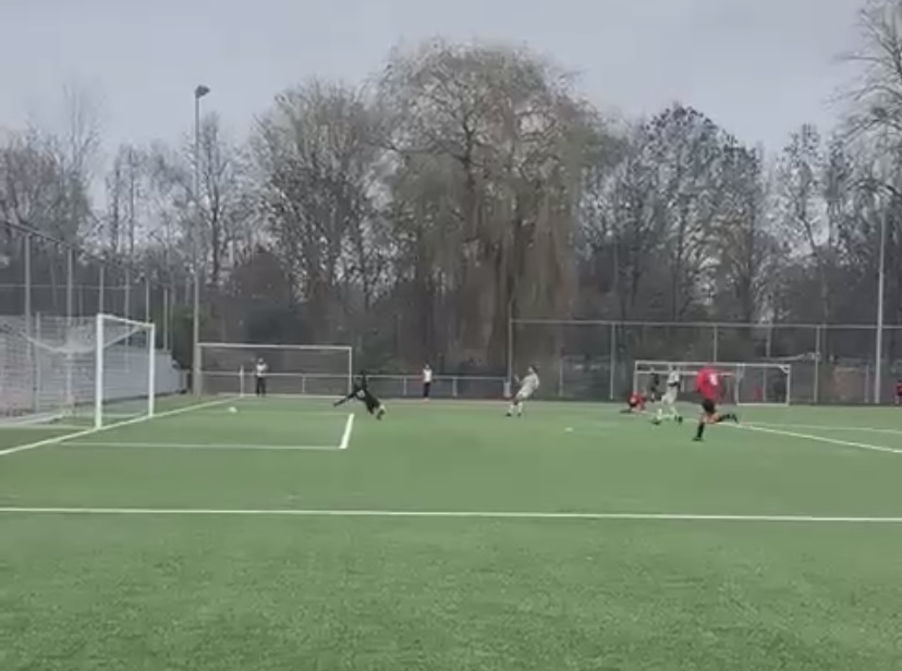 Topper tegen De Meer onbeslist; Sporting Martinus Herbstmeister ...